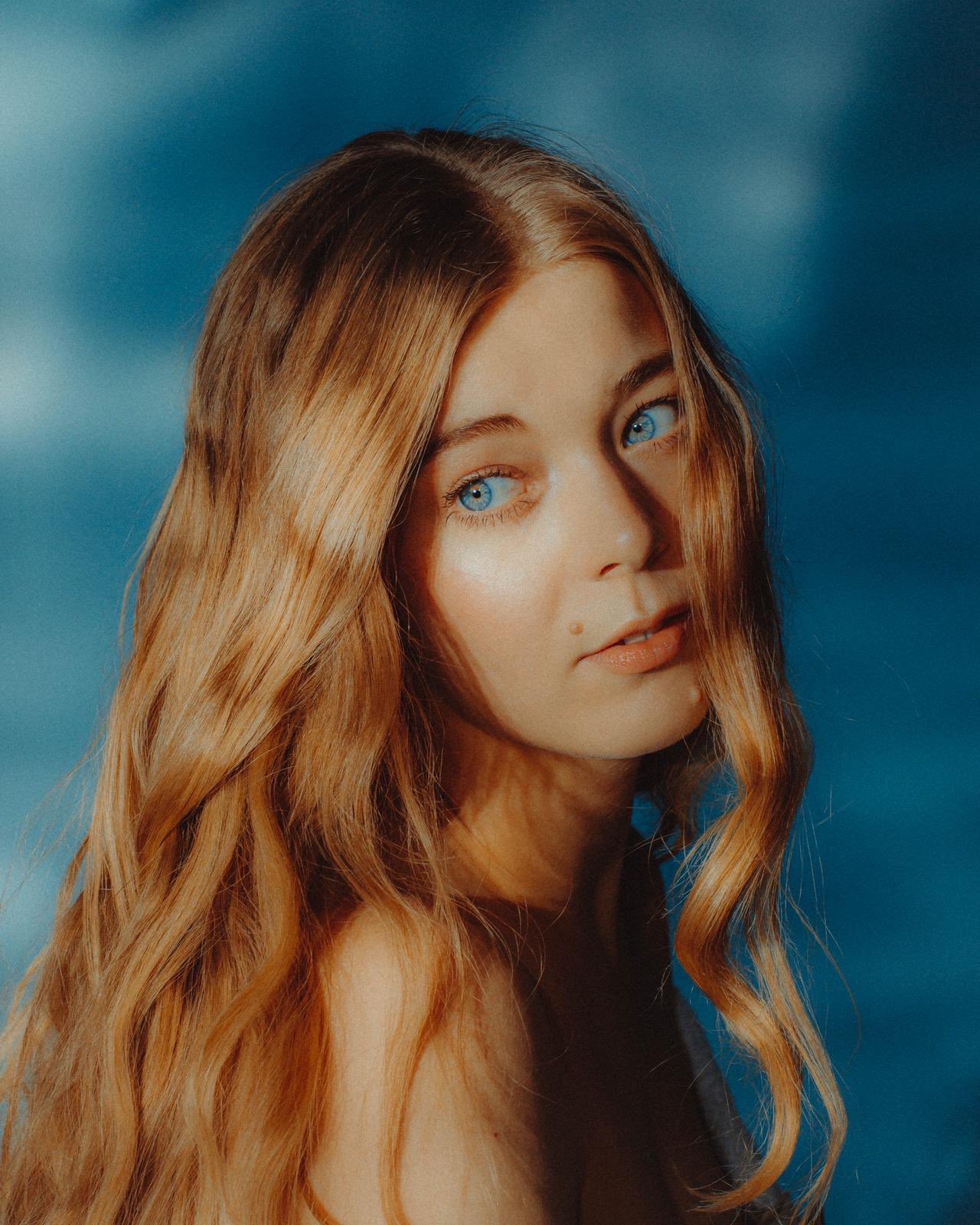 Jonathan Norman Rumor: Becky Hill Twitter Jonathan Norman Rumor: Becky Hill Twitter
