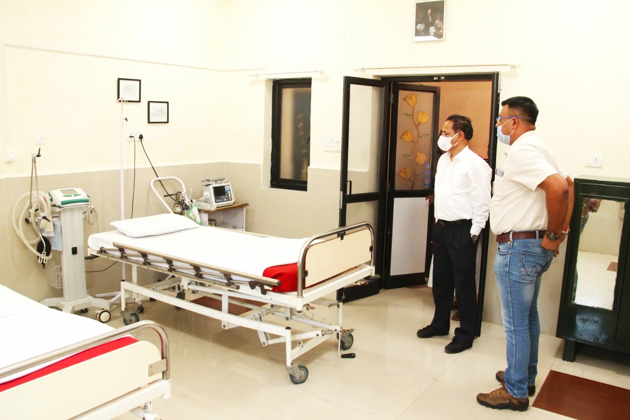 All India Radio News on Twitter: "Chief Commissioner of GST Gujarat J.P.Gupta visited 700 bed ...