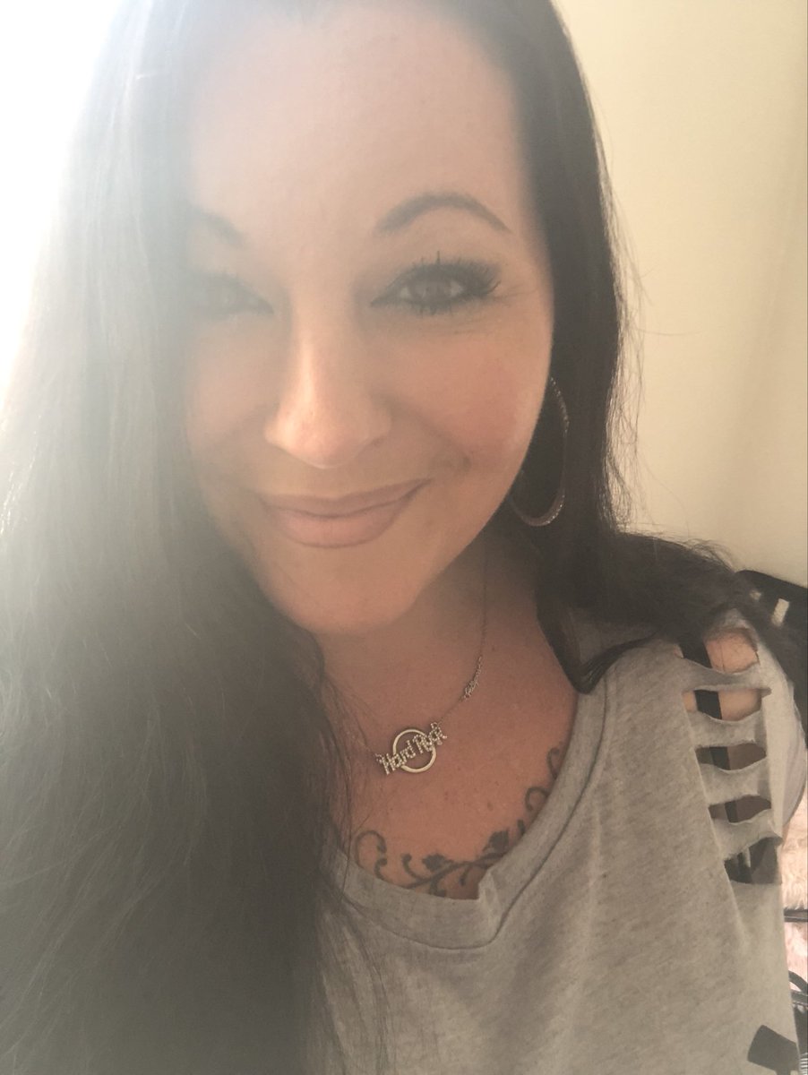 Debra Rambo's Instagram, Twitter & Facebook on IDCrawl