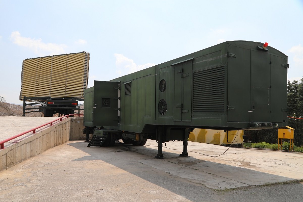 THREAD: Iran unveiled 2 radars today; the 'Khalije Fars' (Persian Gulf ...