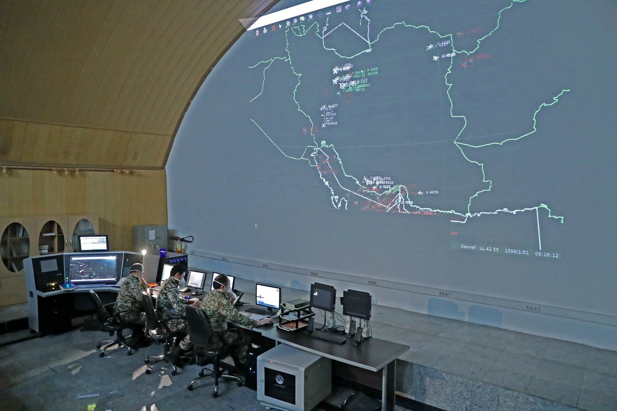 THREAD: Iran unveiled 2 radars today; the 'Khalije Fars' (Persian Gulf ...