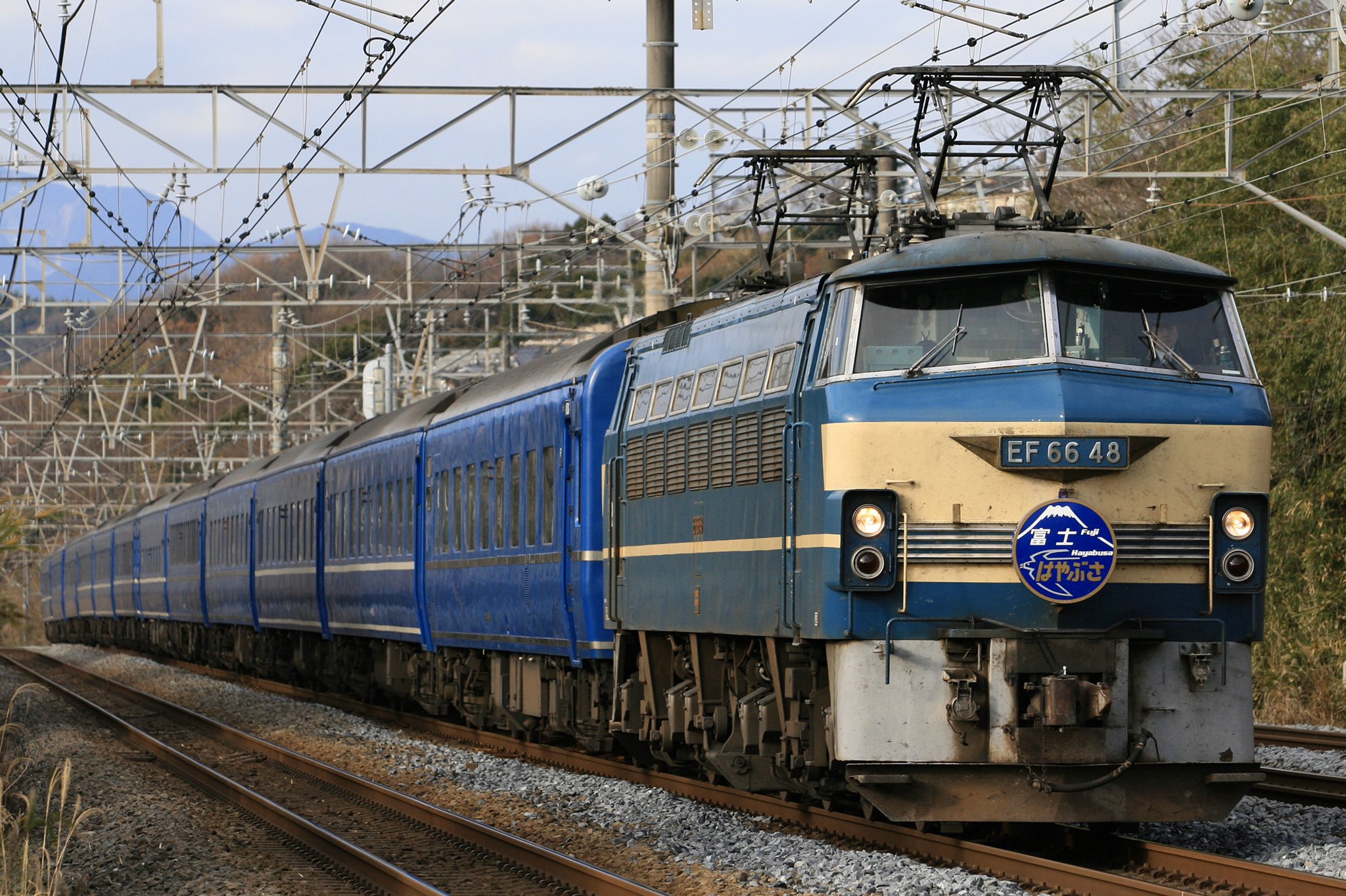 こじ太郎 on Twitter: "2009.1.4 2レ EF66 48牽引「富士・はやぶさ」 #48号機の日 https://t.co/MQzEqQTMw8" / Twitter