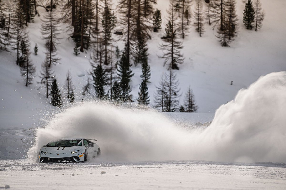 Lamborghini Drifting In Snow