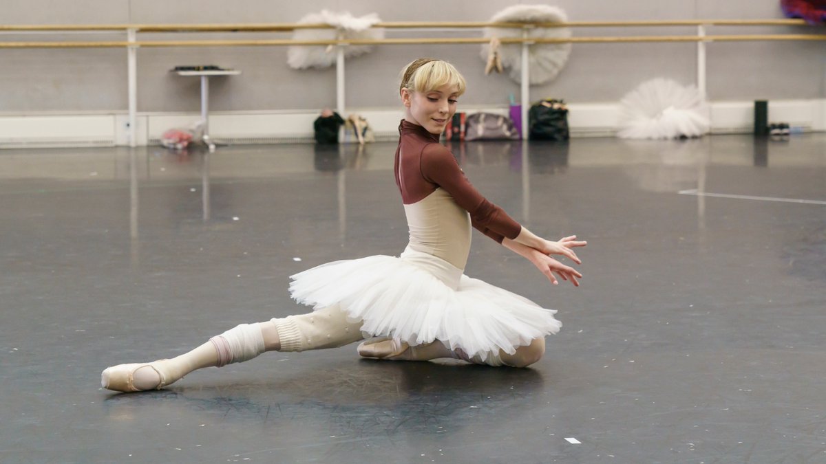 Sarah Lamb Ballet Dancer