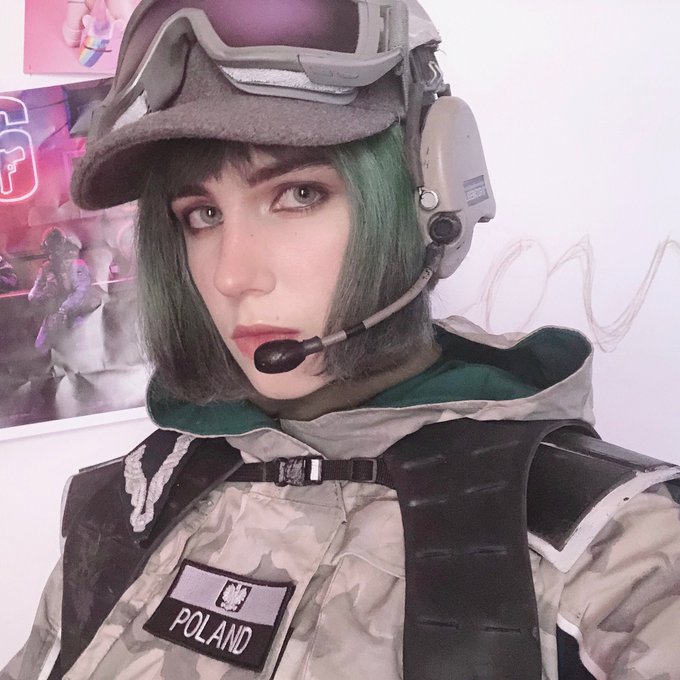 Twoucan - Marinya (@takeomeow)