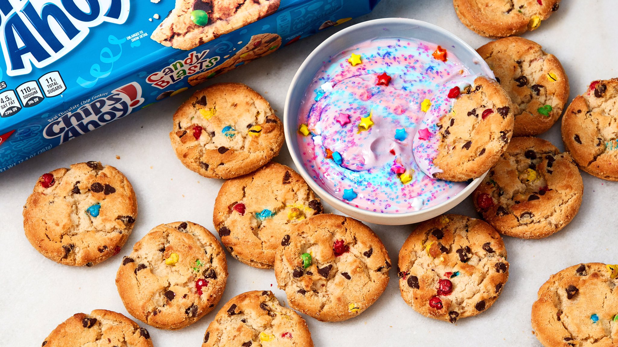 Chips Ahoy Cookies Rainbow