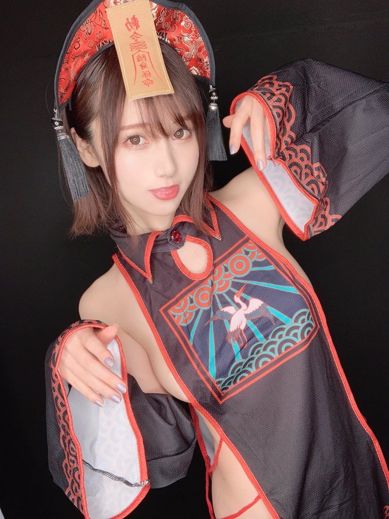 コスプレイヤー、けんけんさんの写真データROM(14セット) コスプレイヤー、けんけんさんの写真データROM(14セット)