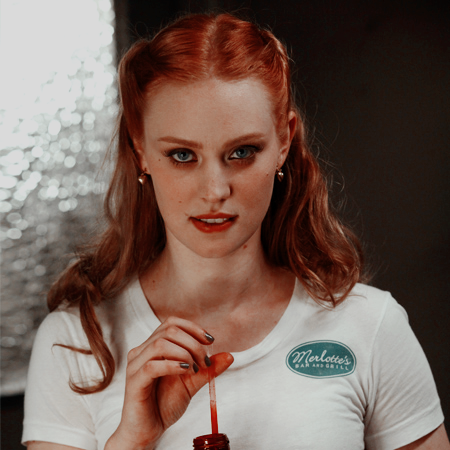 Deborah Ann Woll Photo Shoot