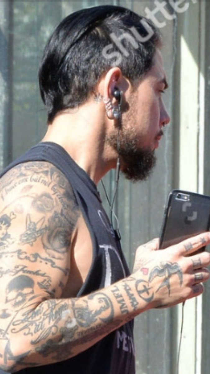 Dave Navarro Haircut