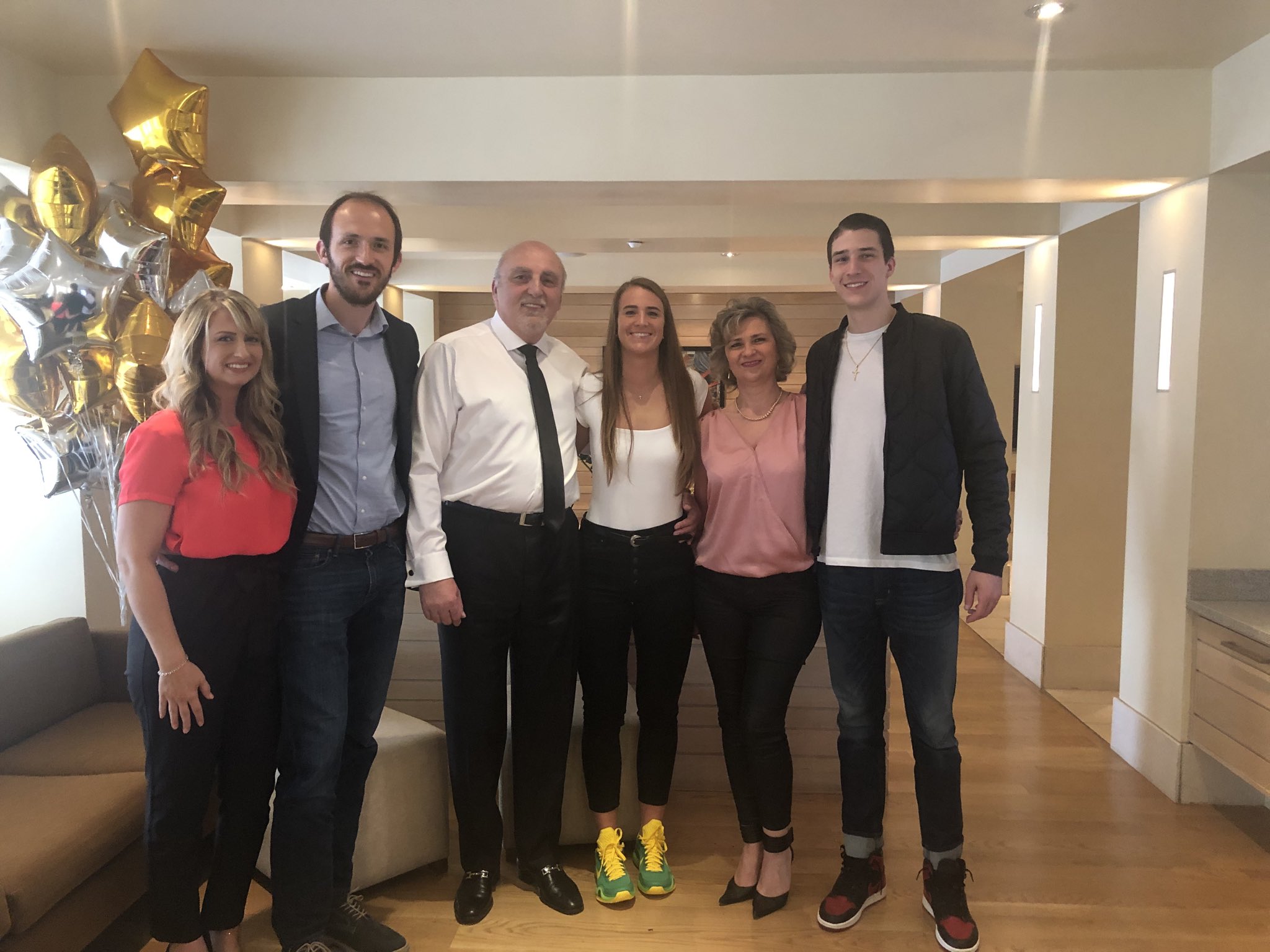 Dan Ionescu on Twitter: "Family Draft night!!!! https://t.co/Umn65EZ1c8" / Twitter