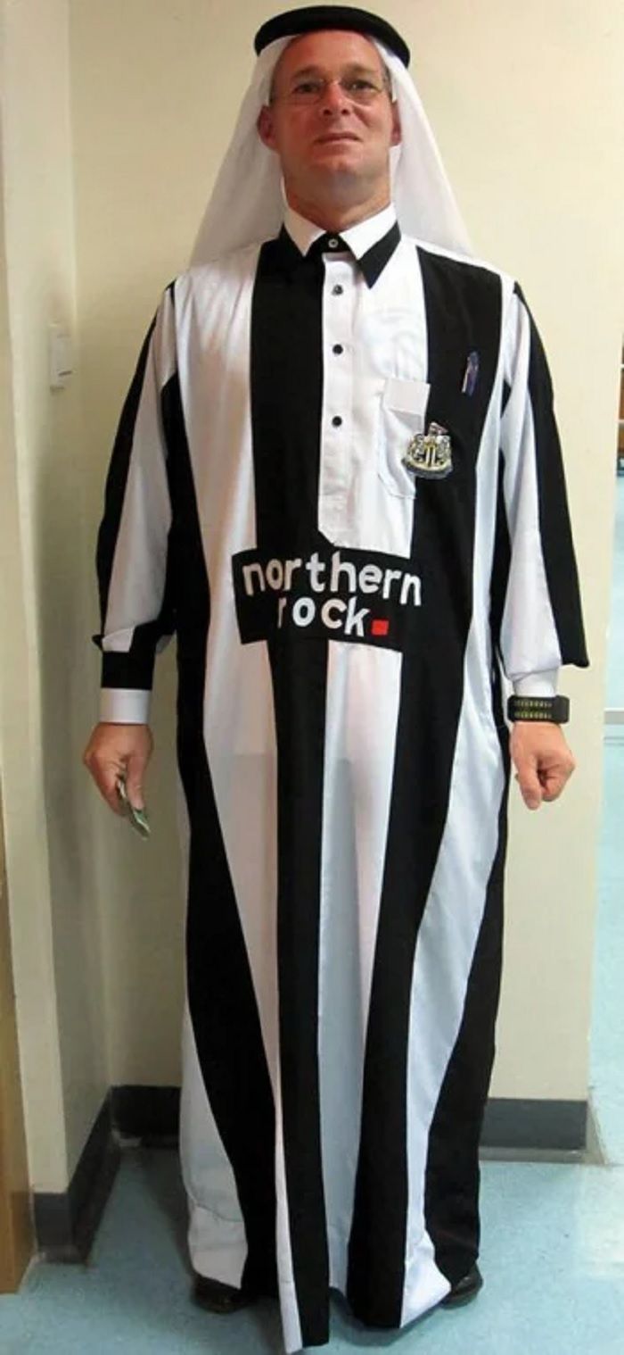 Funny Newcastle Memes 🤣 Laura Woods' Dad Pokes Fun At Ally McCoist