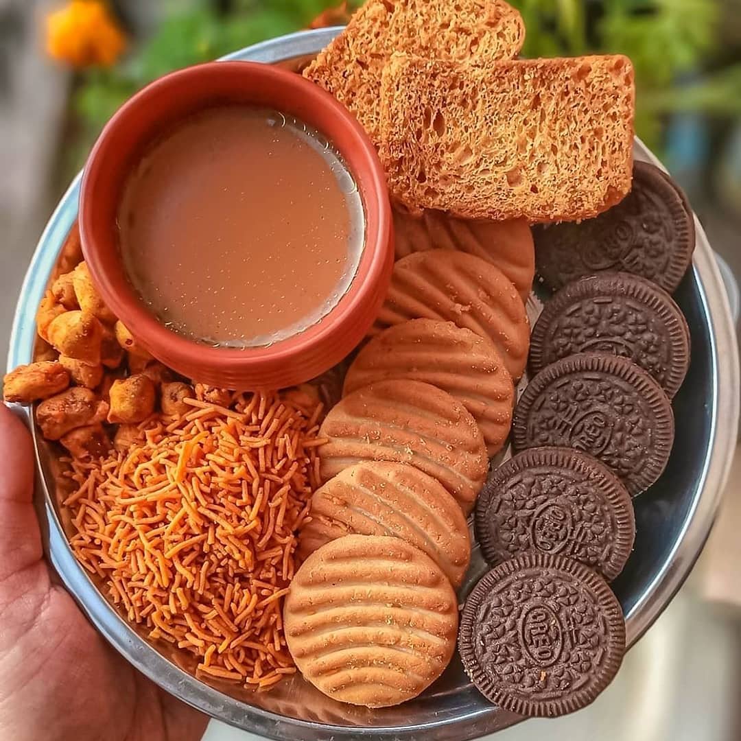 Good Morning With Tea And Biscuits