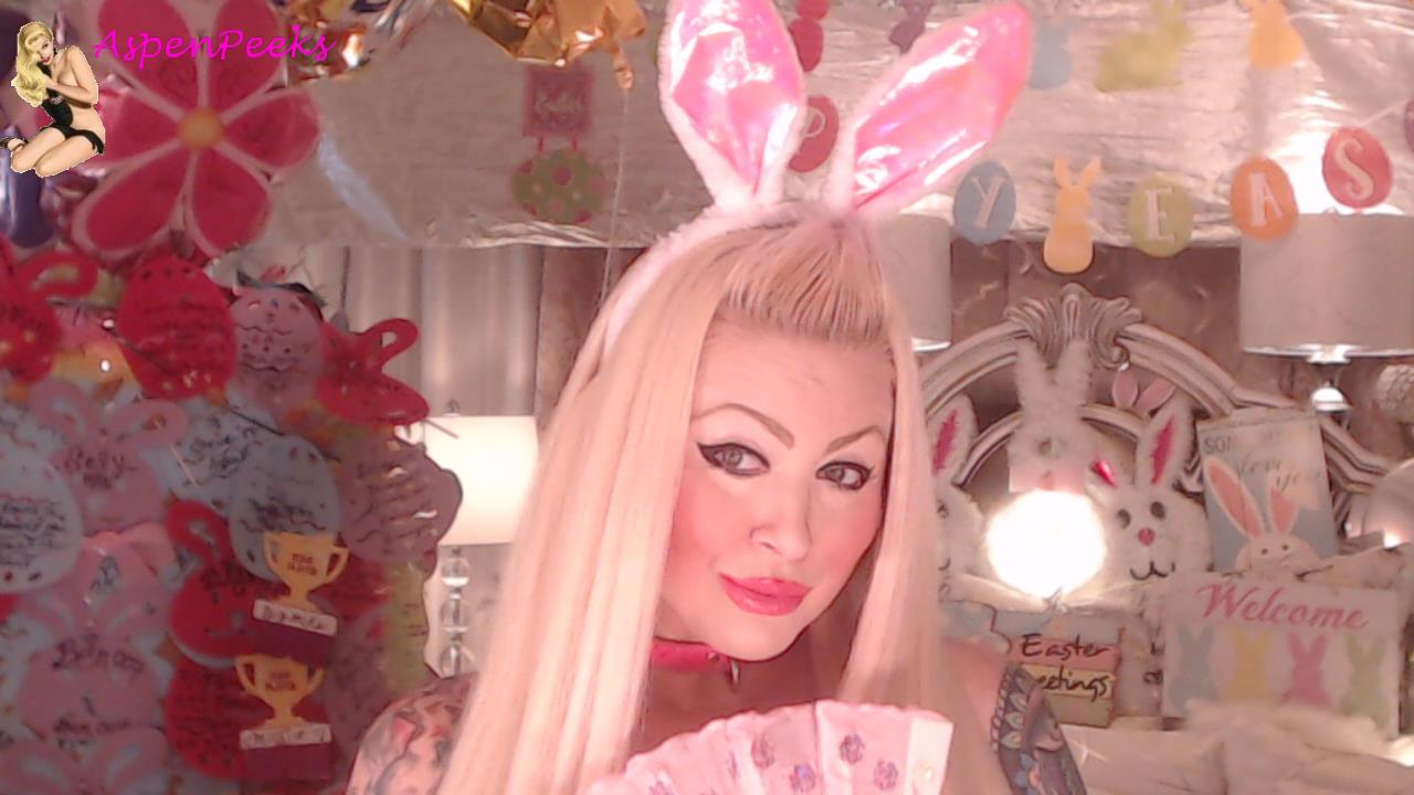 AspenPeeks on Twitter: "Happy Easter 🐰 #EasterEgg #bunnygirl 🐇 @InkedAngels #tattoo #tattooart # ...