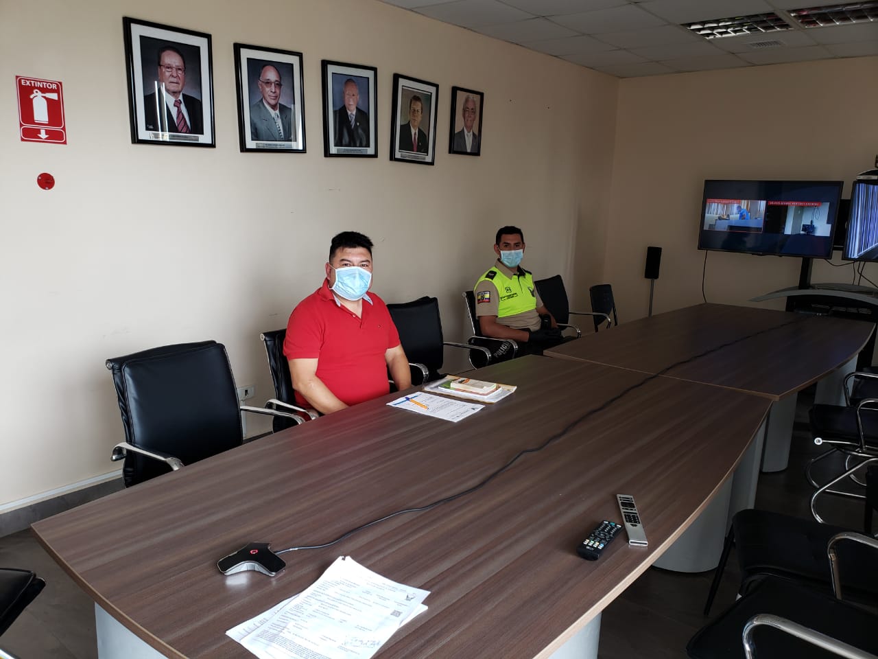 Policía Ecuador On Twitter Defensainstitucional Tras La Audiencia