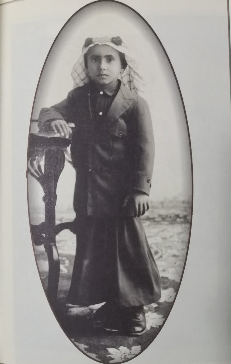 [Thread] The Early Professional Years of the late Emir Sheikh Jaber Al ...