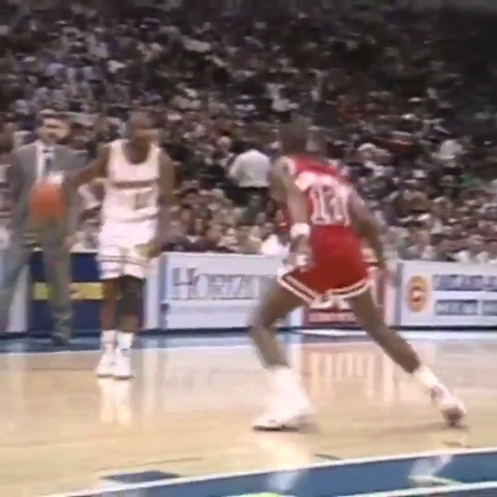 Tim Hardaway Crossover Gif