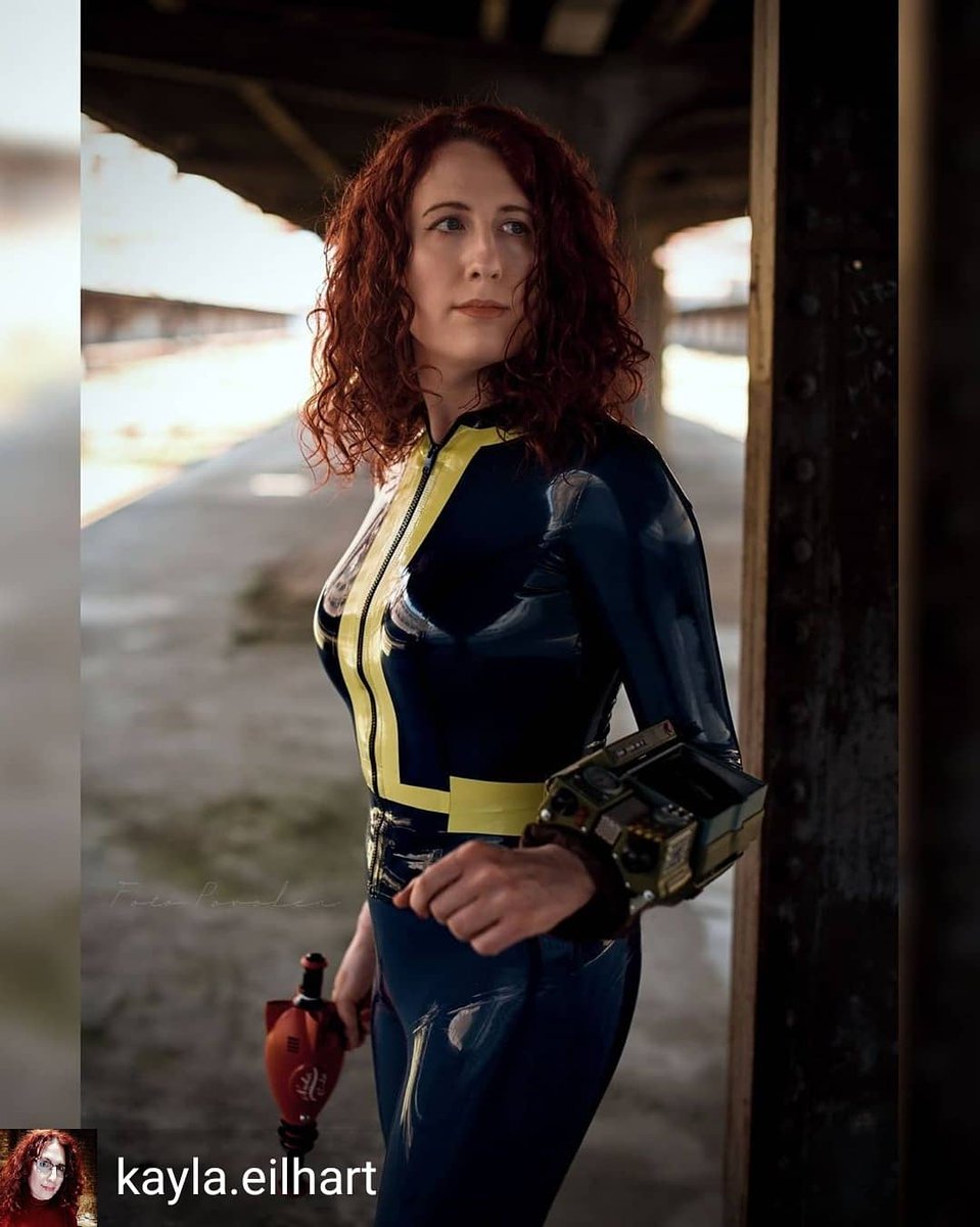 LatexVogue (@latexvogue) さんのコスプレ作品まとめ (5 件) - Twoucan