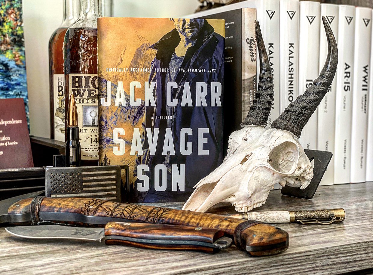 Ernest Hemingway Hunting Armed Men