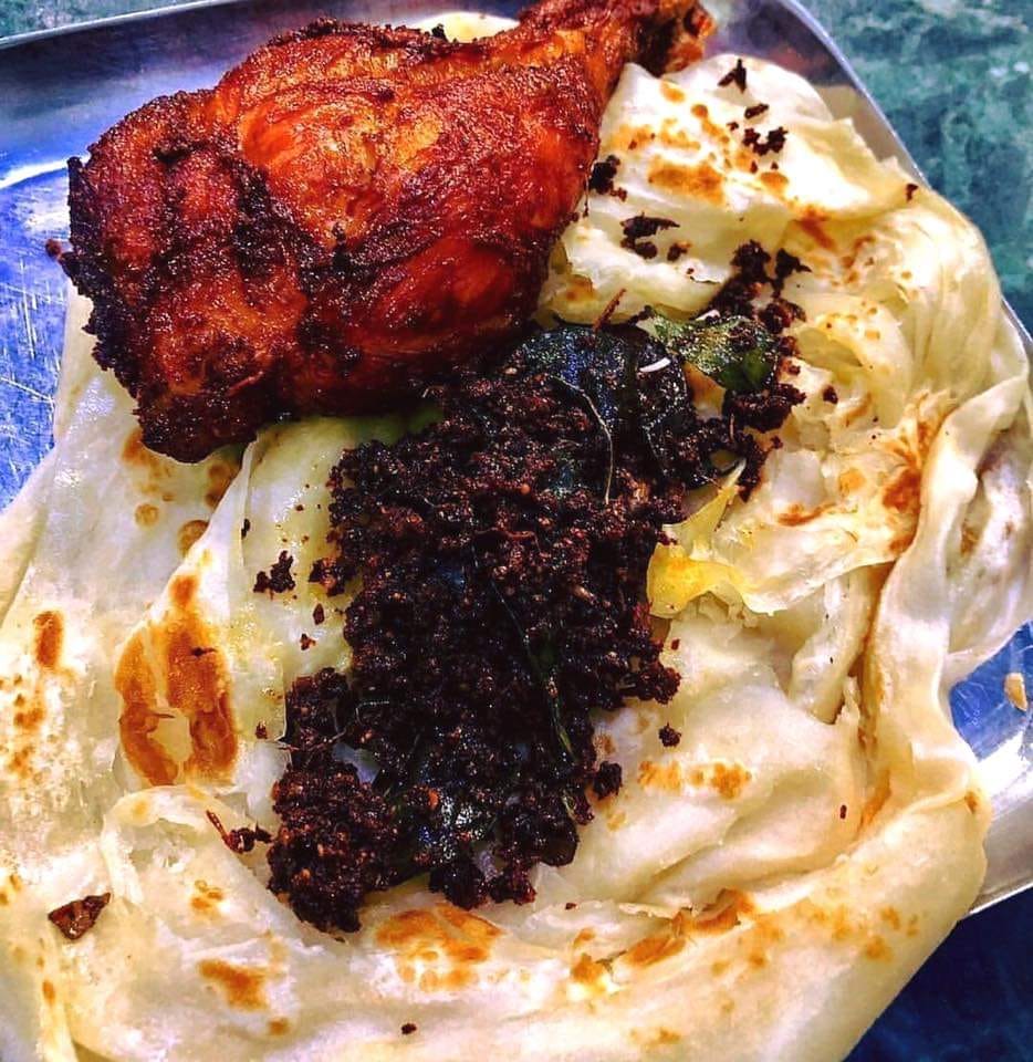 Parotta With Chicken Fry