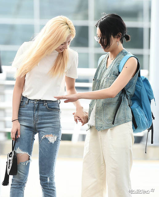 JOAH-韓国トレンド情報サイト- on Twitter: "⭐️おすすめ記事📲 どんどんタトゥーが増えていく😭 TWICEチェヨンのタトゥーの位置まとめ🍓 👇詳しくはこちら👇 https ...