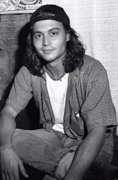Johnny Depp Young Smile