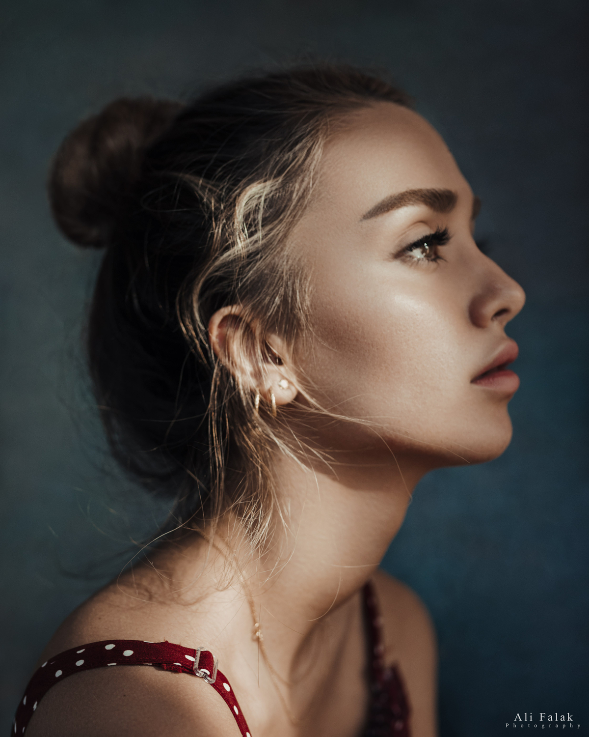 Woman Portrait 3 4 Profile