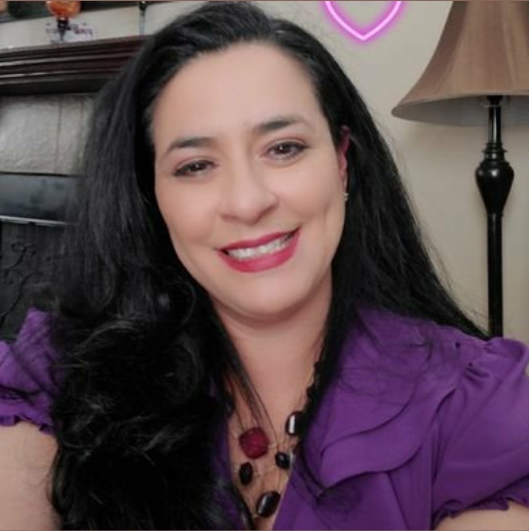 Sue Shook's Instagram, Twitter & Facebook on IDCrawl