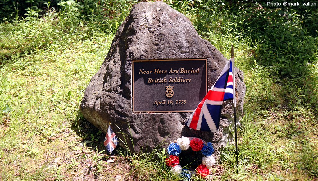 Mark Vallen on Twitter: "4) One of several somber monuments along #BattleRoad where #American ...