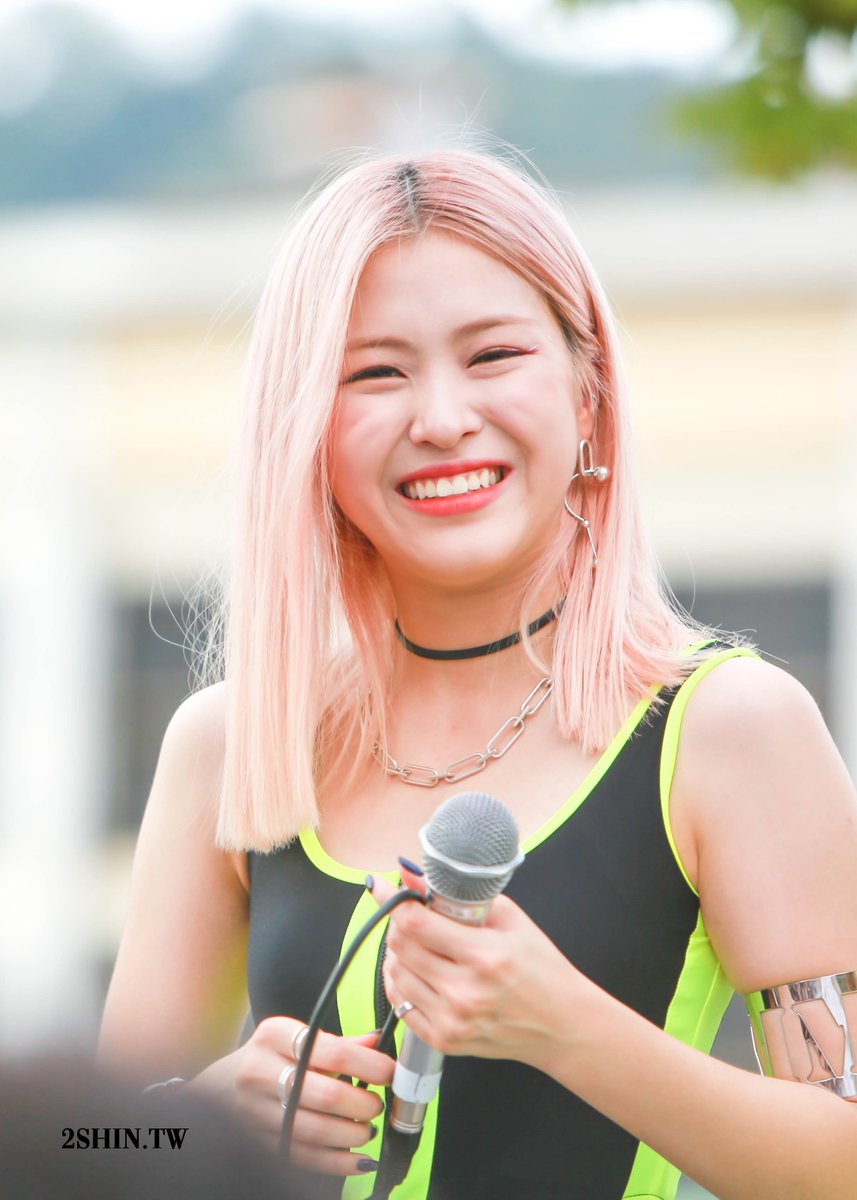 2SHIN_tw on Twitter: "190810 FM 😆 #ITZY #있지 #류진 #RYUJIN…