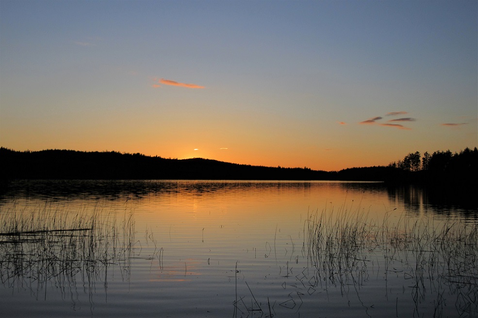 Auringonlasku & auringonnousu tänään | Auringonnousu & Auringonlasku