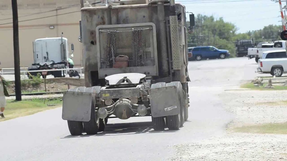 Transformers 4 Optimus Prime Rusty Truck