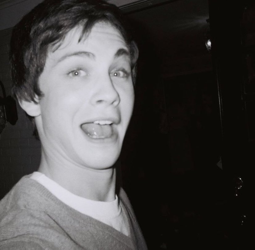Logan Lerman Crying Perks Of Being A Wallflower