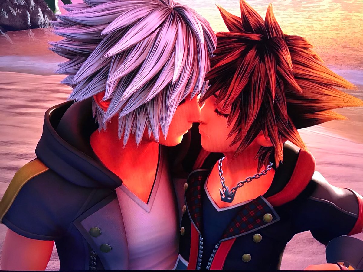 Kingdom Hearts Sora And Riku Kissing
