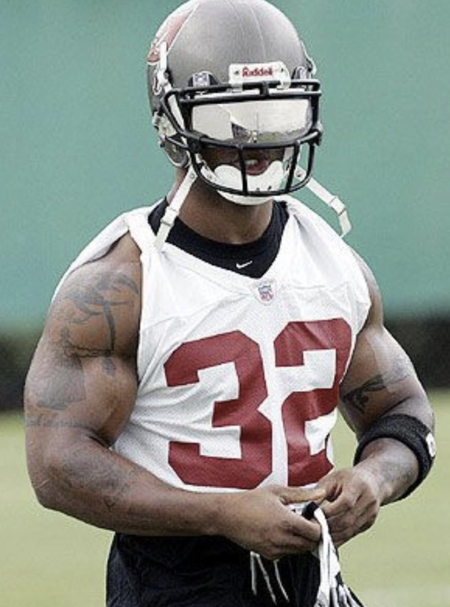 Michael Pittman Bodybuilding