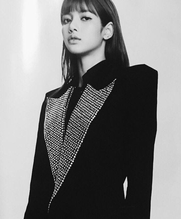 LISANATIONS on Twitter: "Lisa always try to improve herself and give us ...