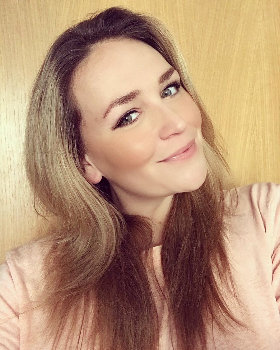 Bianca Singer's Instagram, Twitter & Facebook on IDCrawl