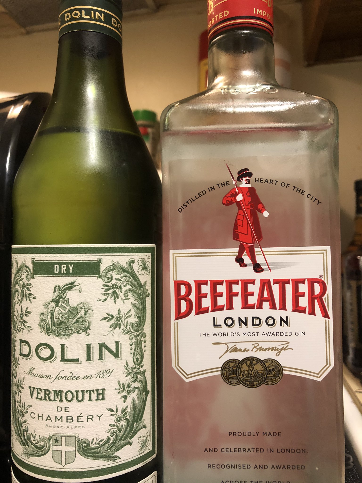 MMXX on Twitter: "Quarantine medicine. No quinine here. https://t.co/47NHVJVtCk" / Twitter