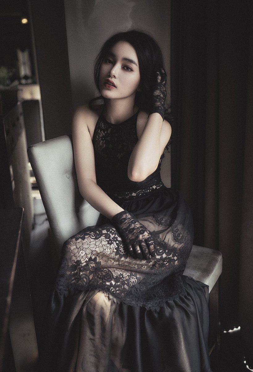 Nếu không muốn bản thân đau lòng, không muốn bản thân phải chịu tổn thương thì tốt nhất đừng nên ...