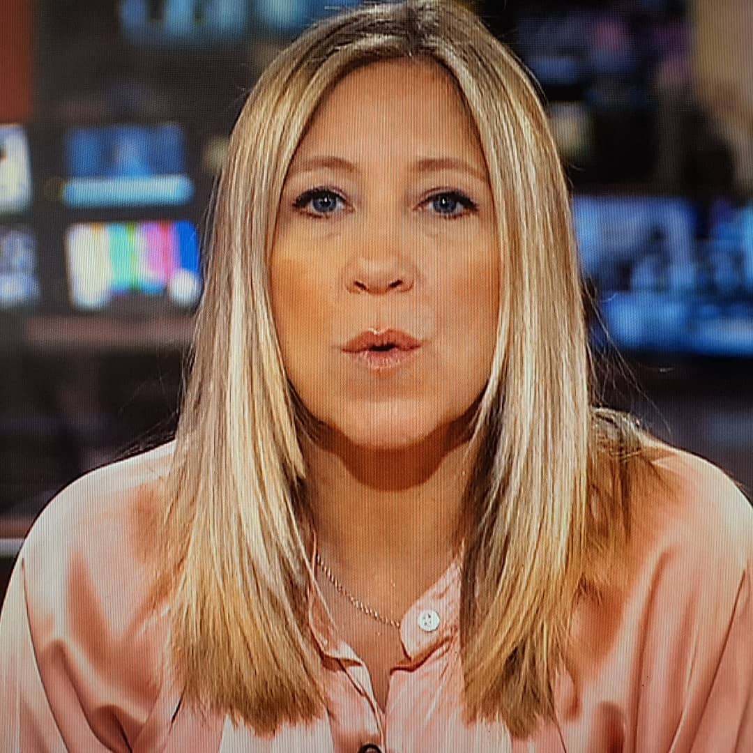 Joanna Gosling's Instagram, Twitter & Facebook on IDCrawl