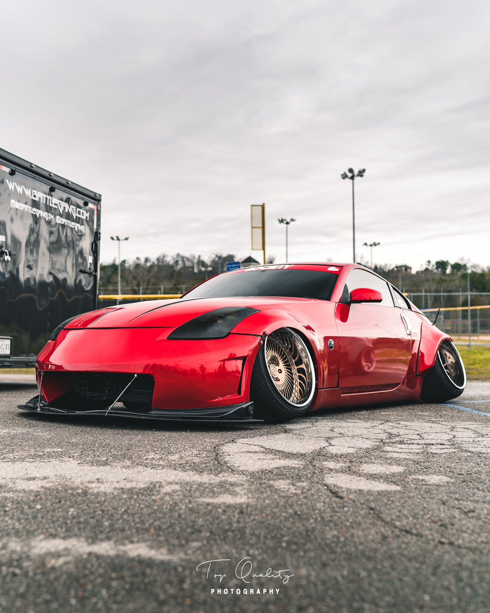 Red 350z Stance