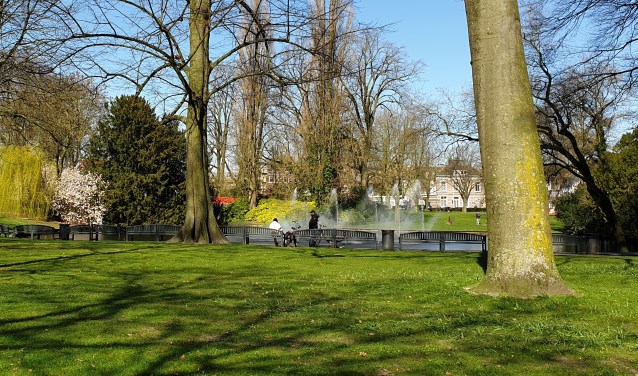 Verwarde man steekt Etten-Leurenaar met glasscherf in borst -.. - Oozo.nl