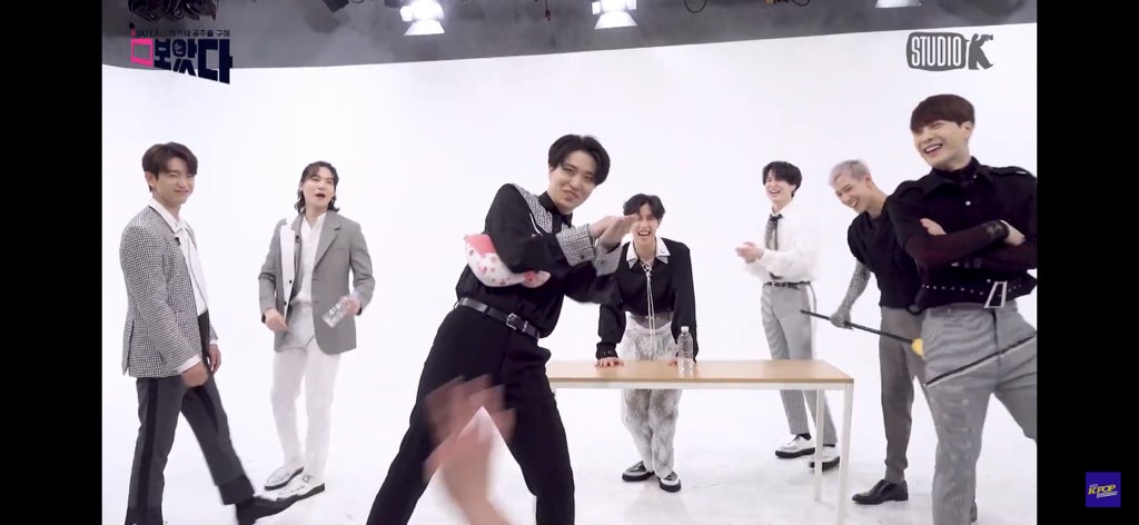 StudioK on Twitter: "#GOT7 폴라로이드 포토 이벤트! [참여방법] 1. KBSkpop 유튜브 채널과 StudioK 트위터 구독 후 인증샷 찍기! 2 ...