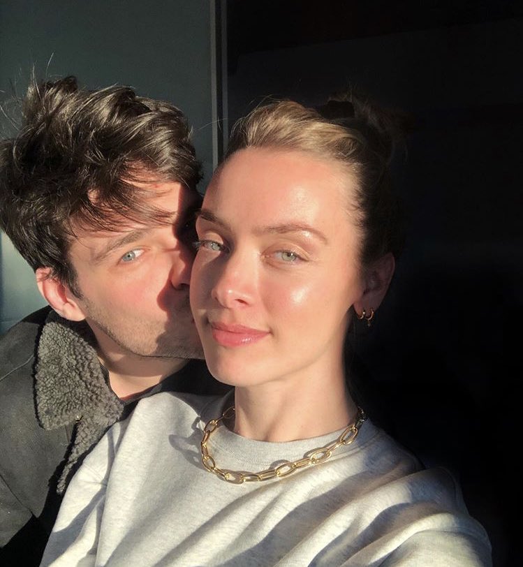 Rachel Skarsten Girlfriend