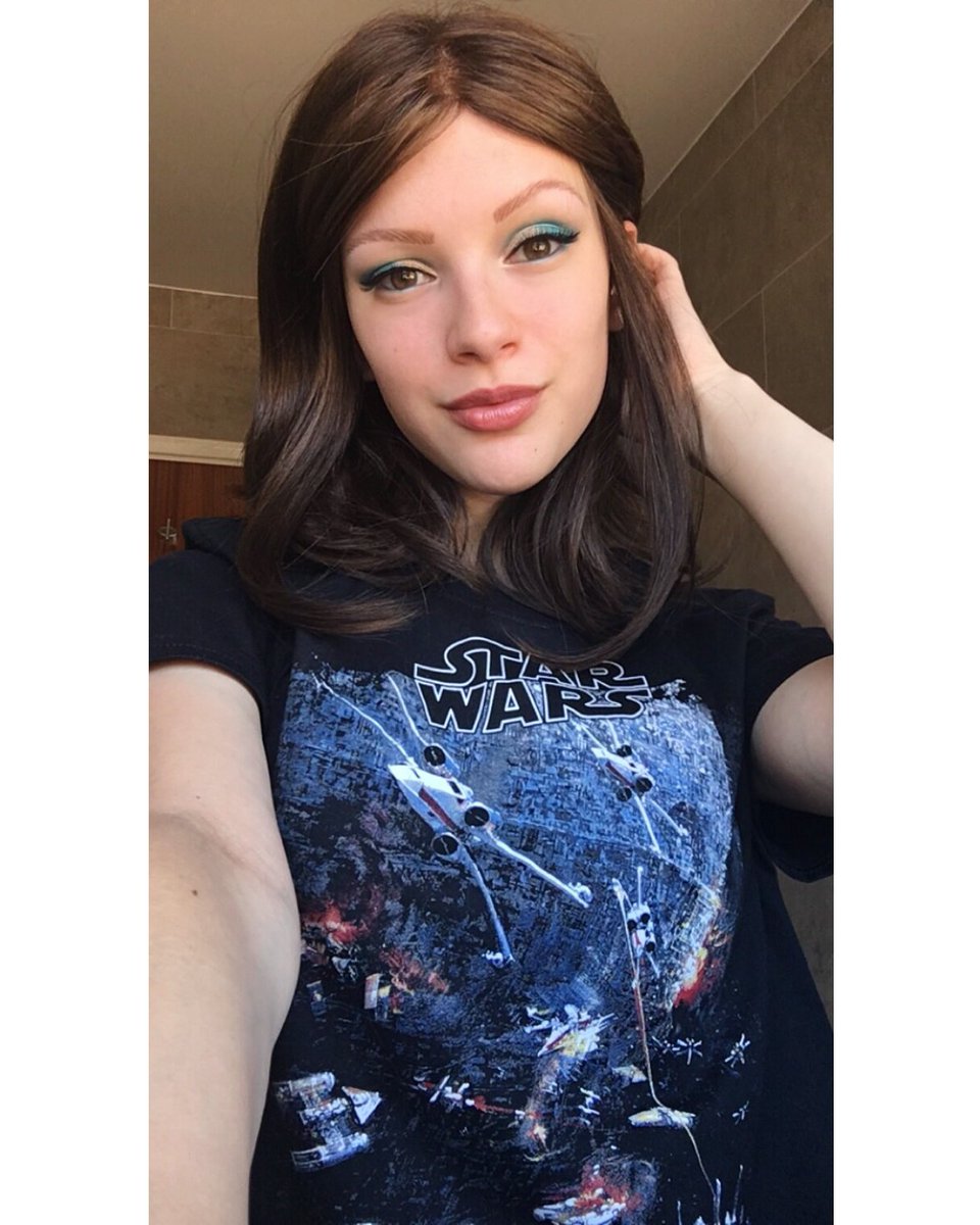 JOELLE – Joelle Official Website of Actress, Singer-songwriter and Musician