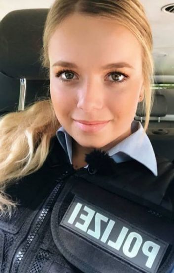 Hannah Becker's Instagram, Twitter & Facebook on IDCrawl