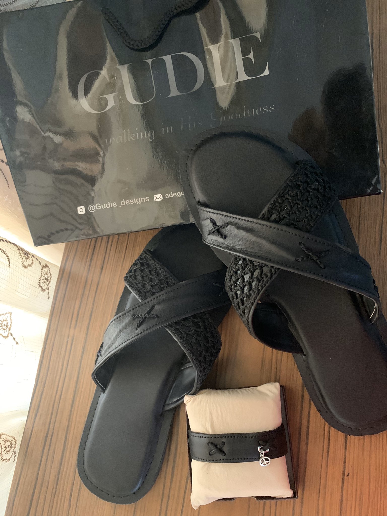 Goodness Adeosun 😃 on Twitter: "Please check out my hustle, I make this footwears . A: N14000 B ...