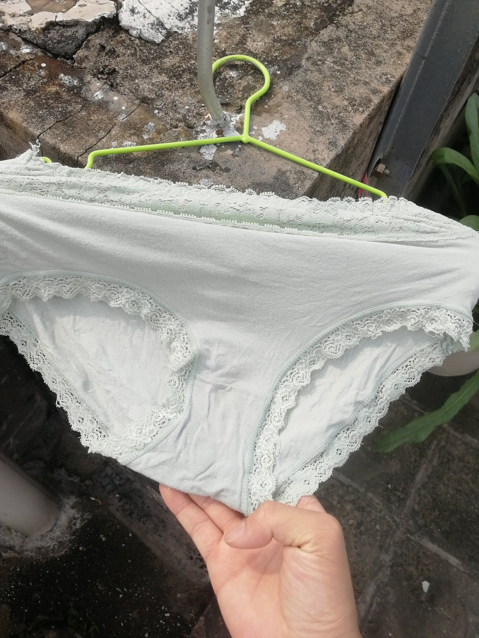 原味 on Twitter: "【粉丝投稿】阳台上晒的内衣 https://t.co/7JErZgQZNE" / Twitter