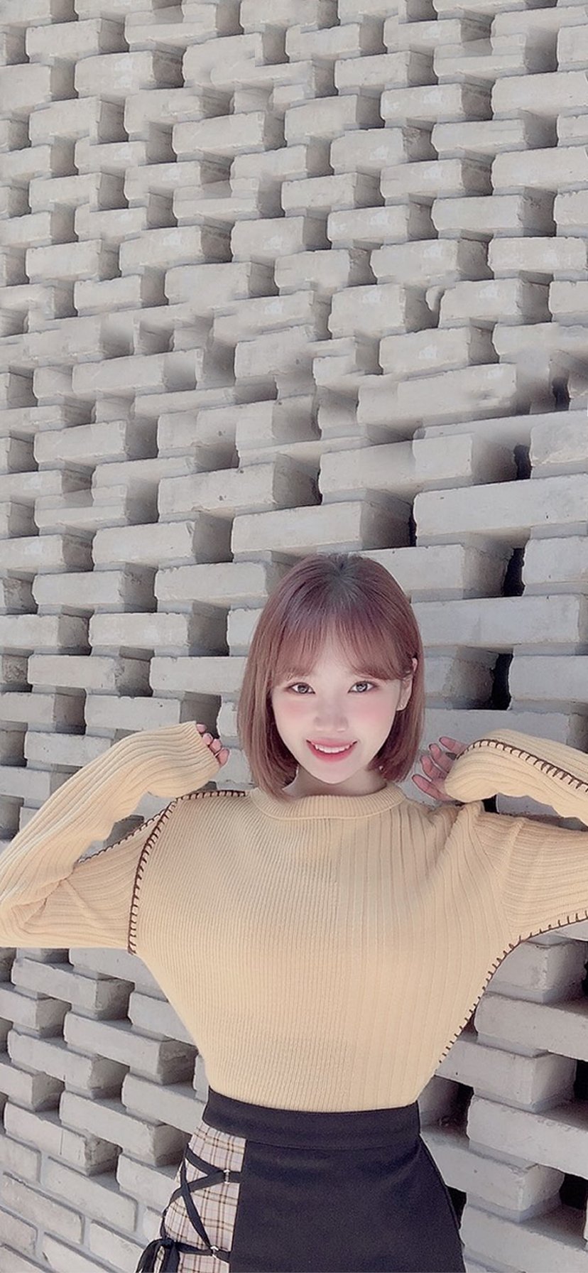 izone lockscreens on Twitter: "izone lockscreen chaewon instagram update #김채원 #CHAEWON https://t ...