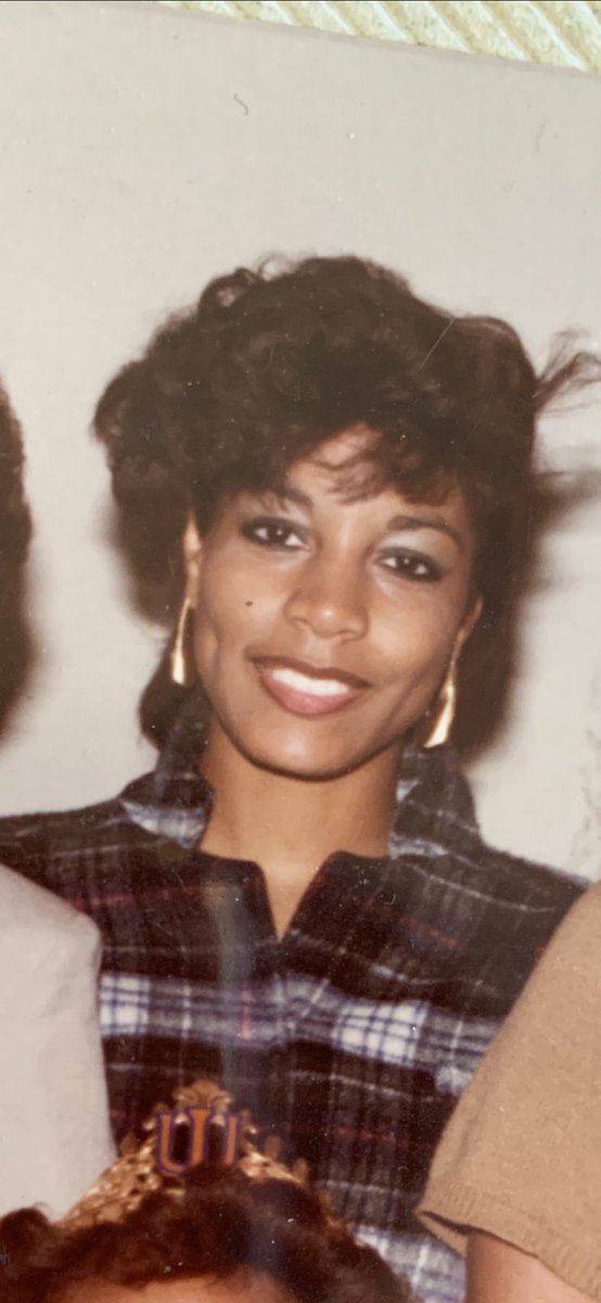 Taylor Rooks's Instagram, Twitter & Facebook on IDCrawl