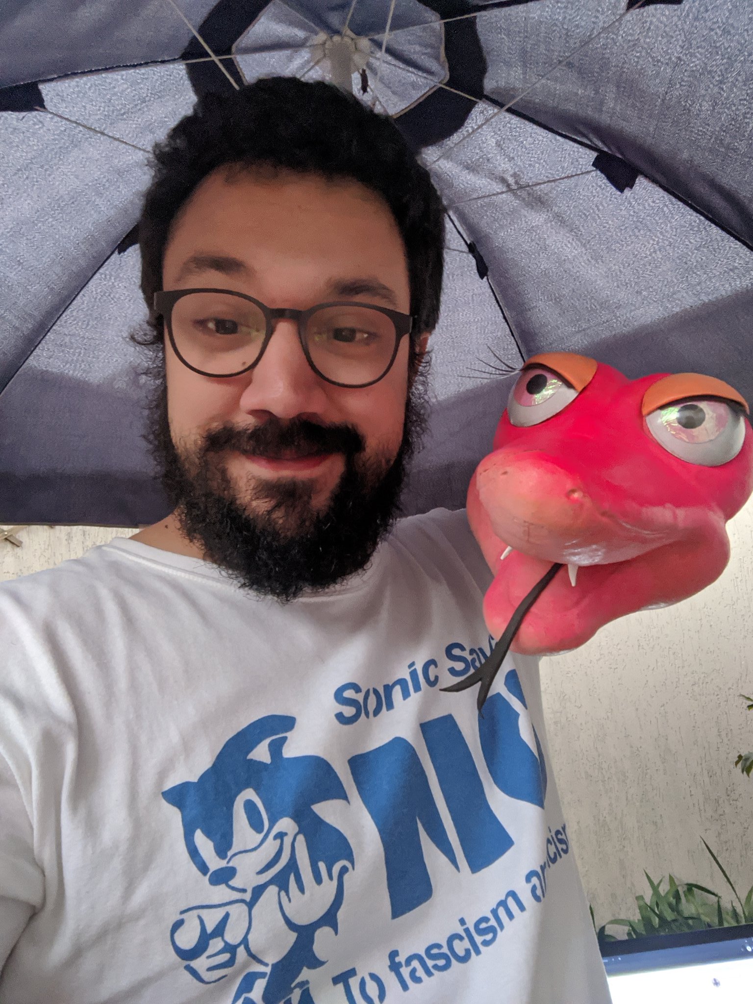 Bruno Capelas on Twitter: "213) Olha ela aqui mandando um oi pra vocês